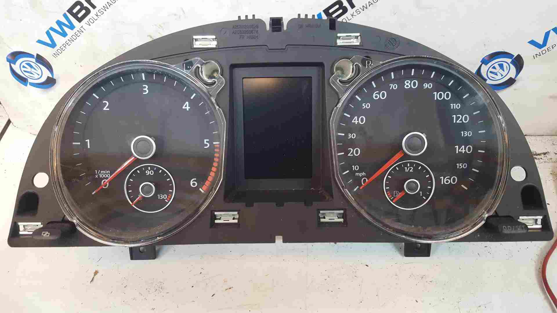 Volkswagen B7 2010-2015 Instrument Cluster Speedo 3Aa920970a | VWBreakers