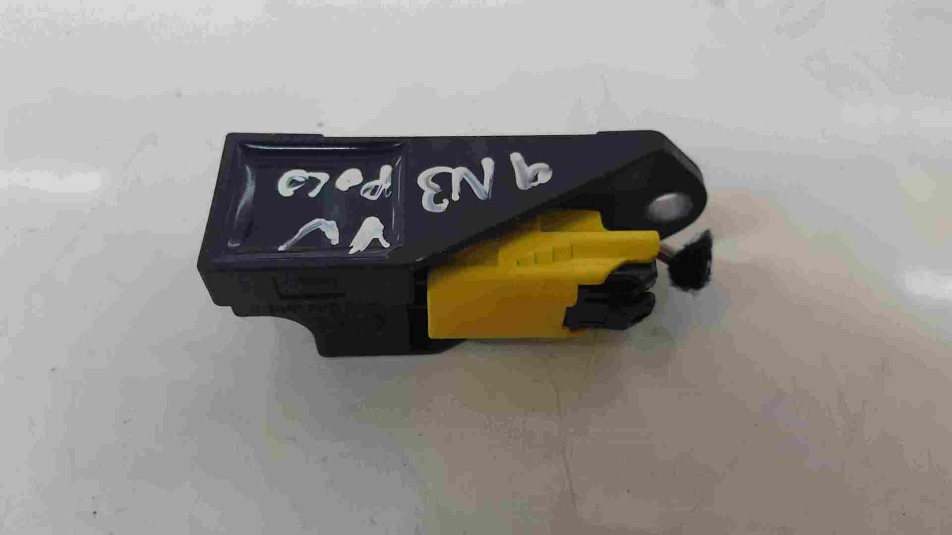 Volkswagen Beetle 1999 2008 Airbag Impact Sensor 6Q0909606 Store volkswagen-beetle-1999-2008-airbag-impact-sensor-6q0909606-store