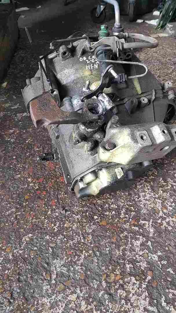 Volkswagen Caddy 2004-2010 20 SDI 5 Speed Manual Gearbox HFN Spares ...