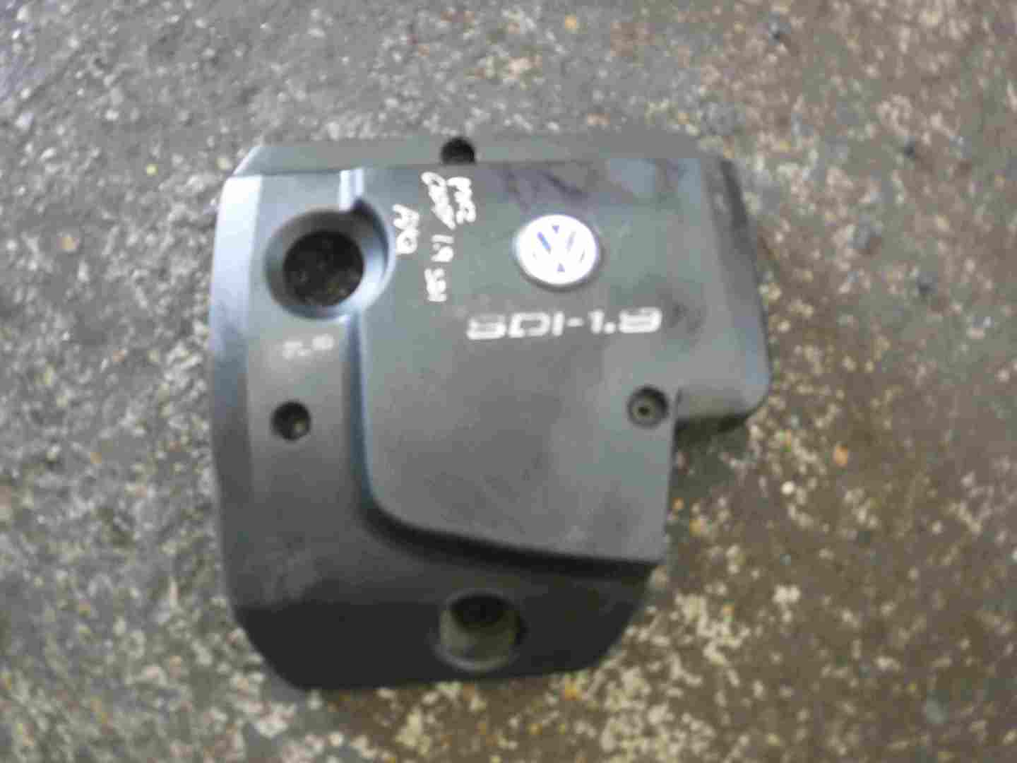 Volkswagen Caddy Mk2 1996-2004 19 SDi Engine Cover Plastic 038103925L ...