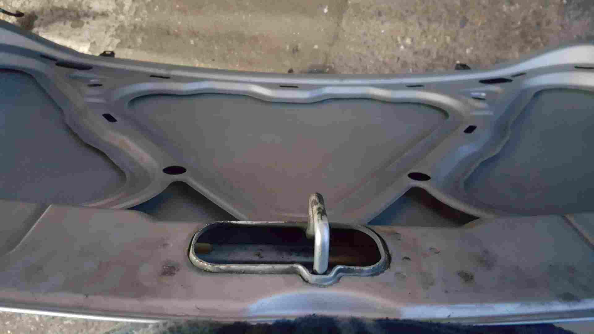 Volkswagen FOX 2005-2011 Front Bonnet Silver La7w - Store - Used ...