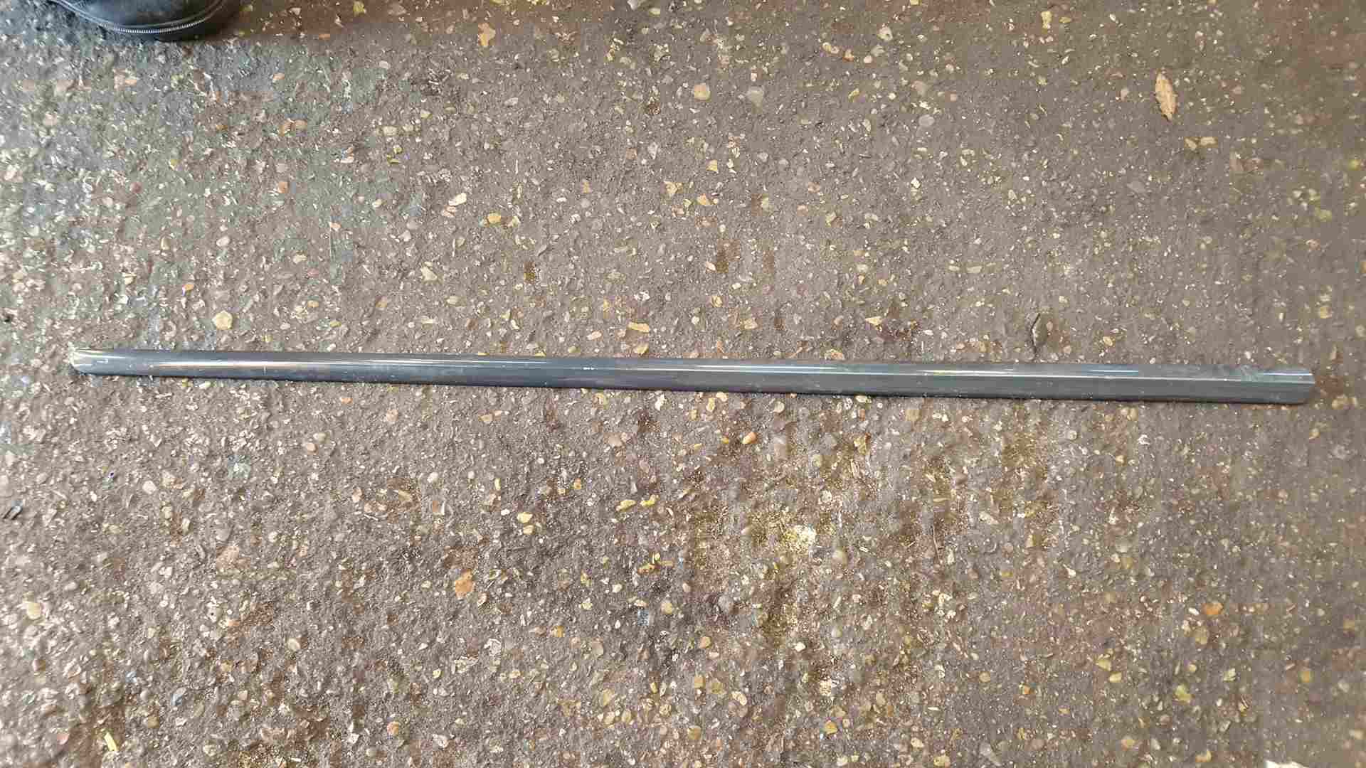 Volkswagen FOX 2005-2011 Passenger NSF 3Door Side Protection Moulding ...