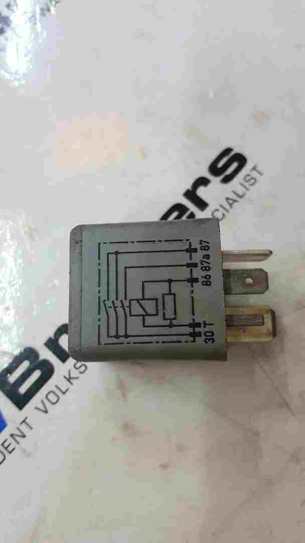 Volkswagen Fuel Pump Relay 4D0951253 2000-2022 | VWBreakers