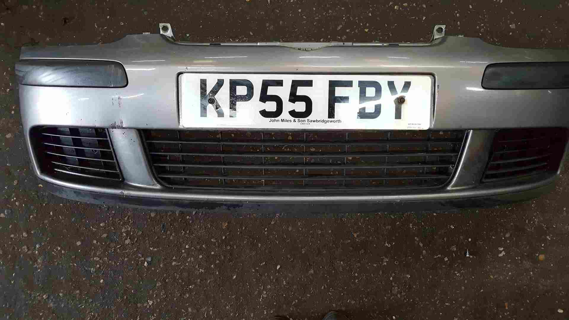 Volkswagen Golf MK5 2003-2009 Front Bumper Grey LA7T | VWBreakers
