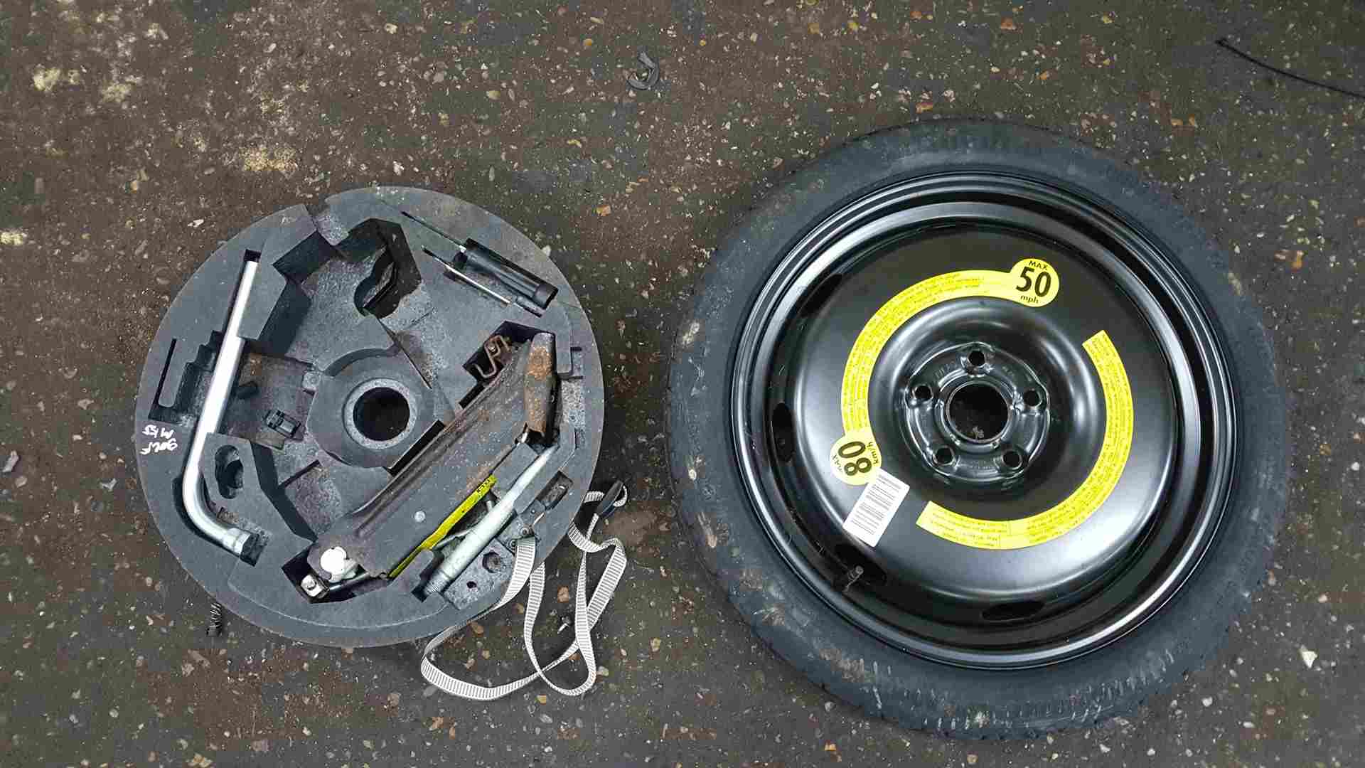 Volkswagen Golf MK5 20032009 Space Saver Spare Wheel 125 70 18 AND Jack ...