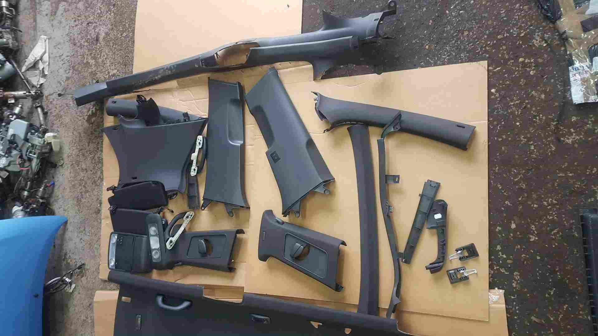 Volkswagen Golf MK5 GTI 2003-2009 Black Interior Roof Liner Trims 5dr ...