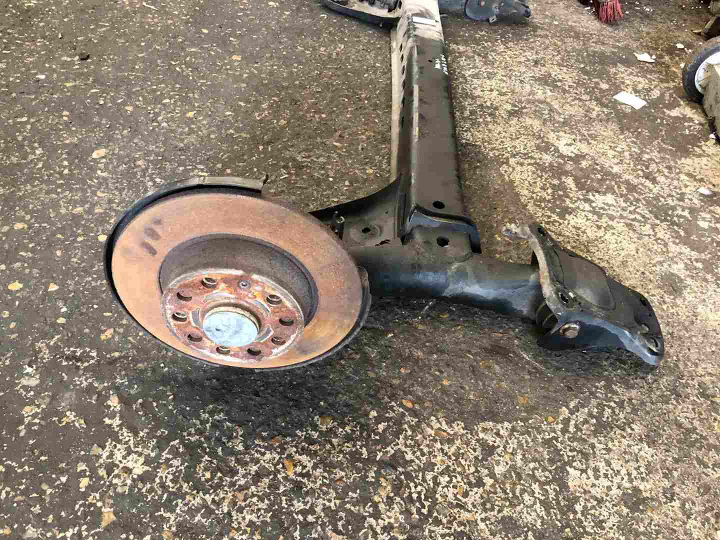 Volkswagen Golf MK7 2012-2017 Rear Axle Complete 5Q0501049af ...