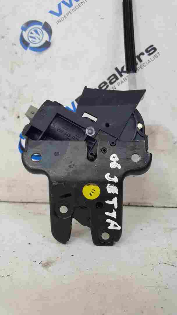 Volkswagen Jetta A5 2005-2011 Boot Catch Locking Mechanism 4F5827505c ...