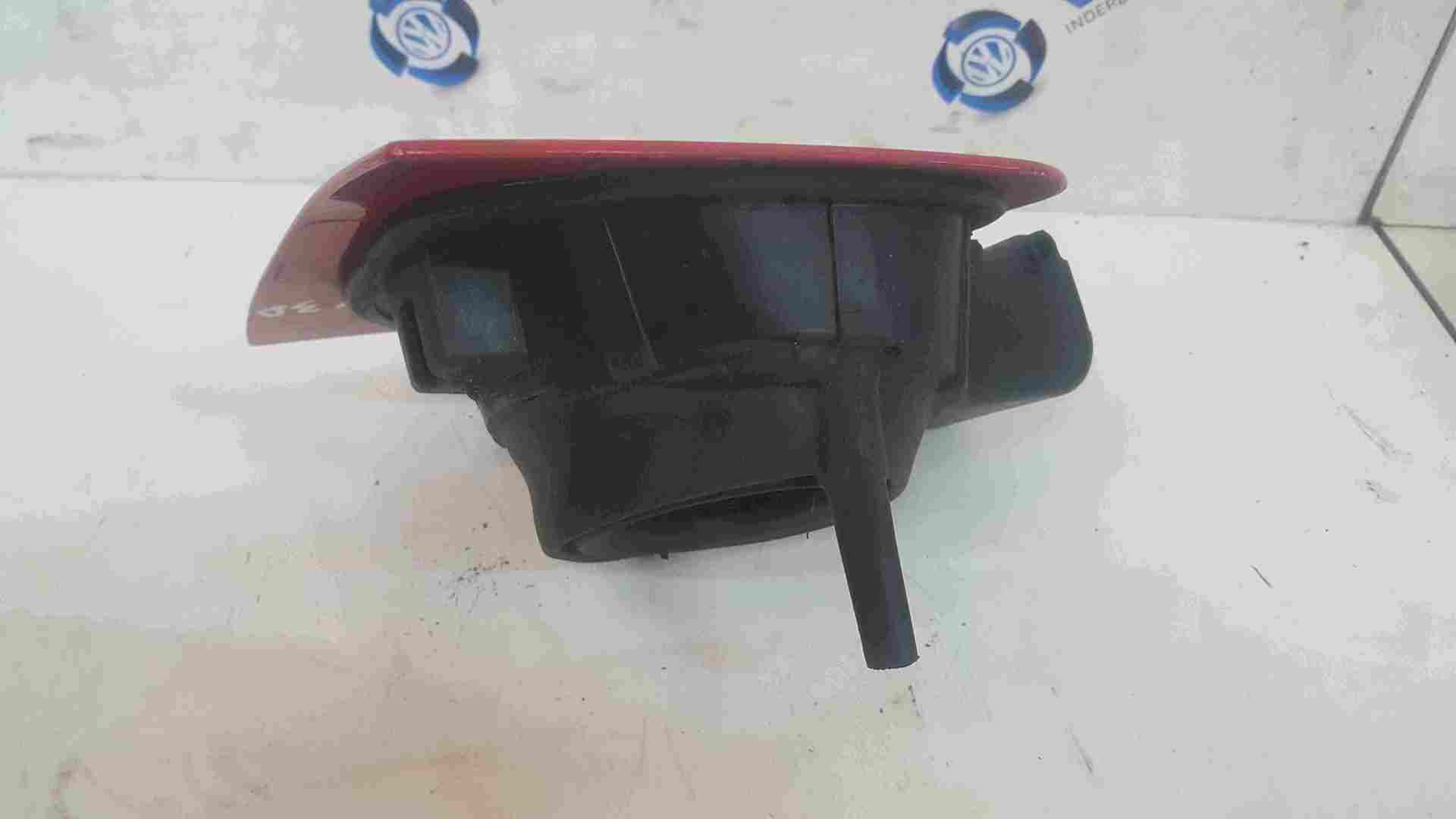 Volkswagen Lupo 1998-2005 Fuel Flap Cover Red LY3D | VWBreakers