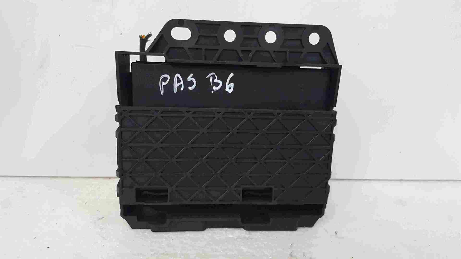 Volkswagen Passat B6 2005-2010 Comfort Convenience Module Unit ECU ...
