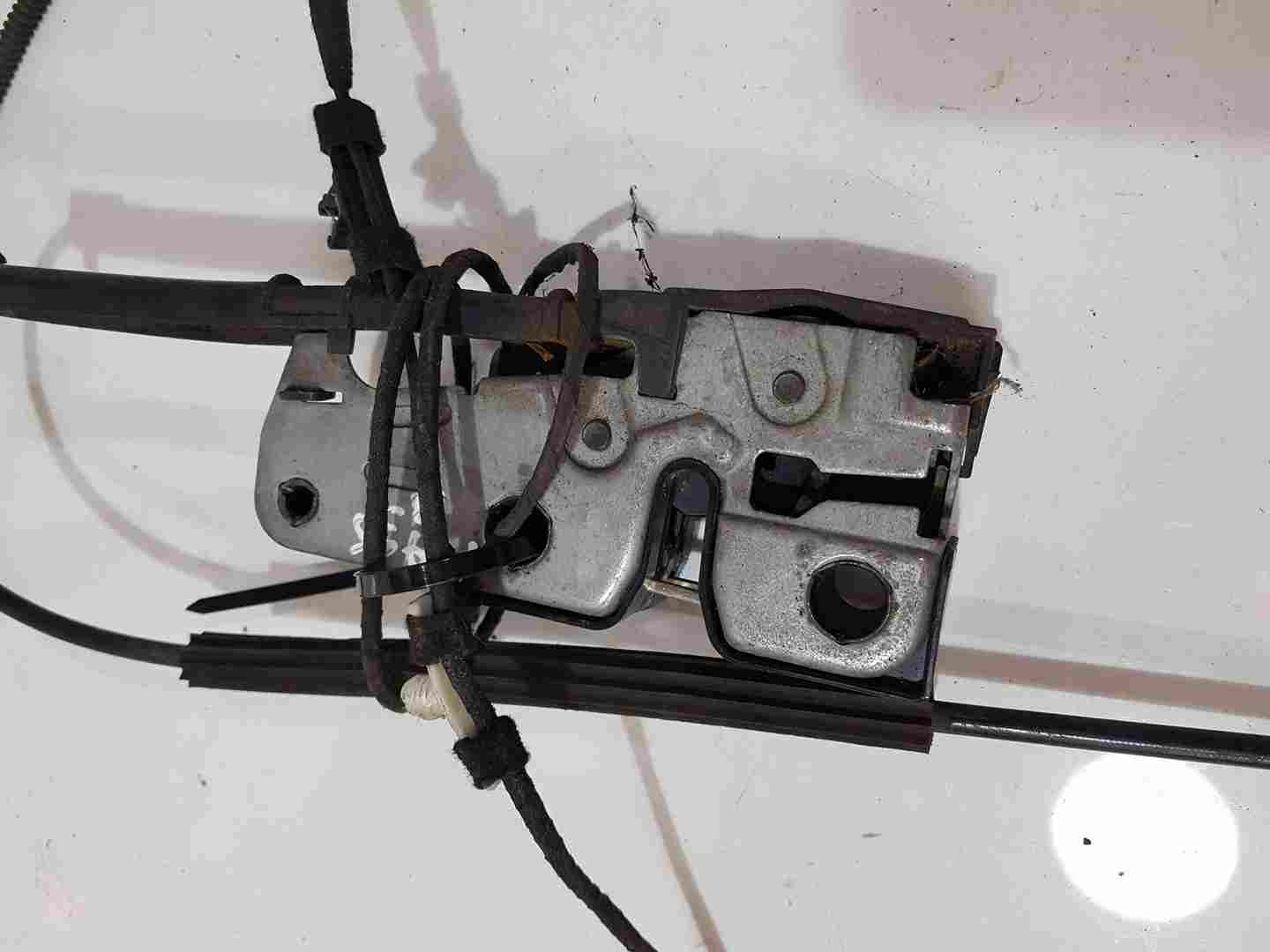 Volkswagen Passat B7 2010-2015 Bonnet Catch Lock Mechanism - Store ...