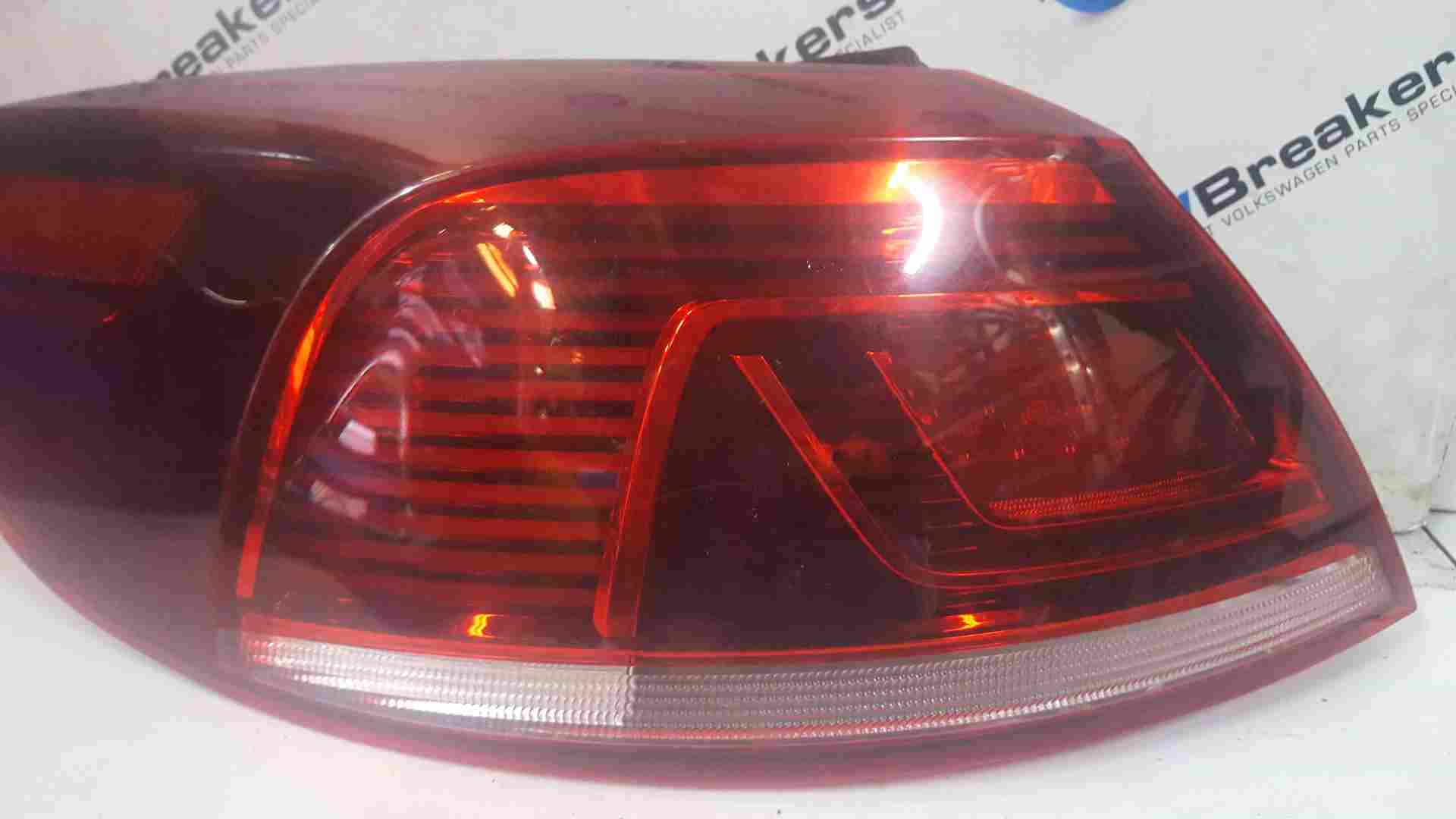 Volkswagen Cc 2012-2017 Passenger NSR Rear Outer Light Lens 3C8945207AD ...