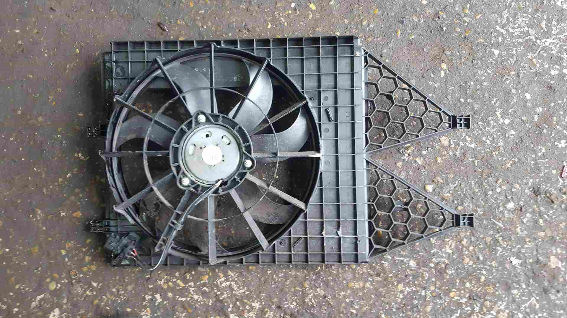 Volkswagen Polo 6C 2014-2017 10 Radiator Cooling FAN Rad Pack ...