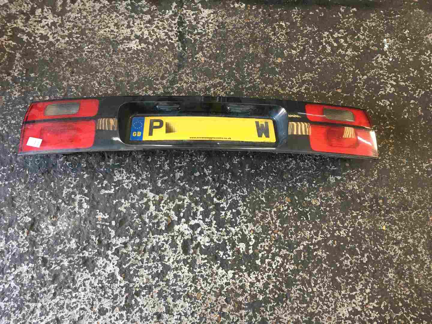 Volkswagen Sharan 1995-2003 Rear Bumper Number Plate Light Holder Rear ...