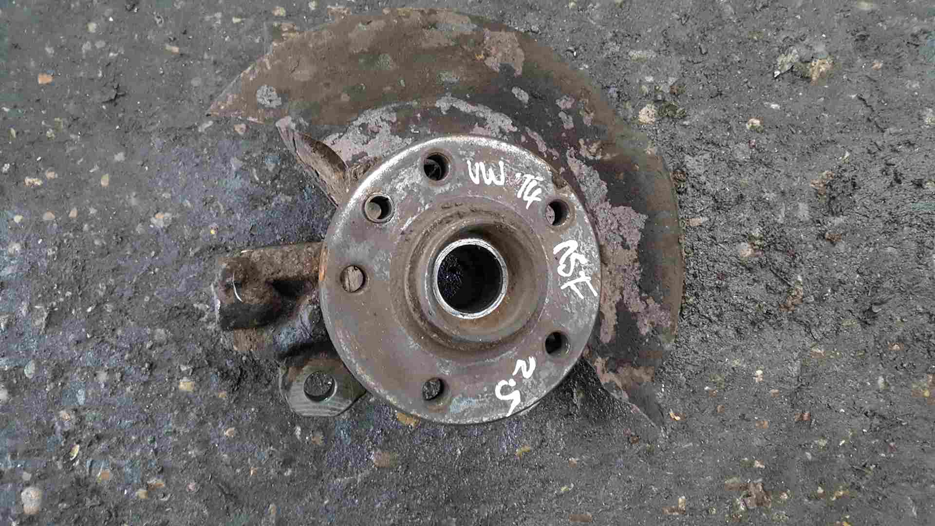 Volkswagen T4 Transporter 1990-2004 NSF Passenger Wheel HUB 25 Tdi ...