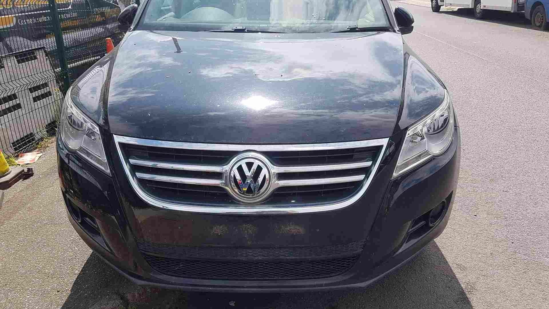 Volkswagen Tiguan 2007-2011 Front END Complete Bumper Wings ECT Black ...