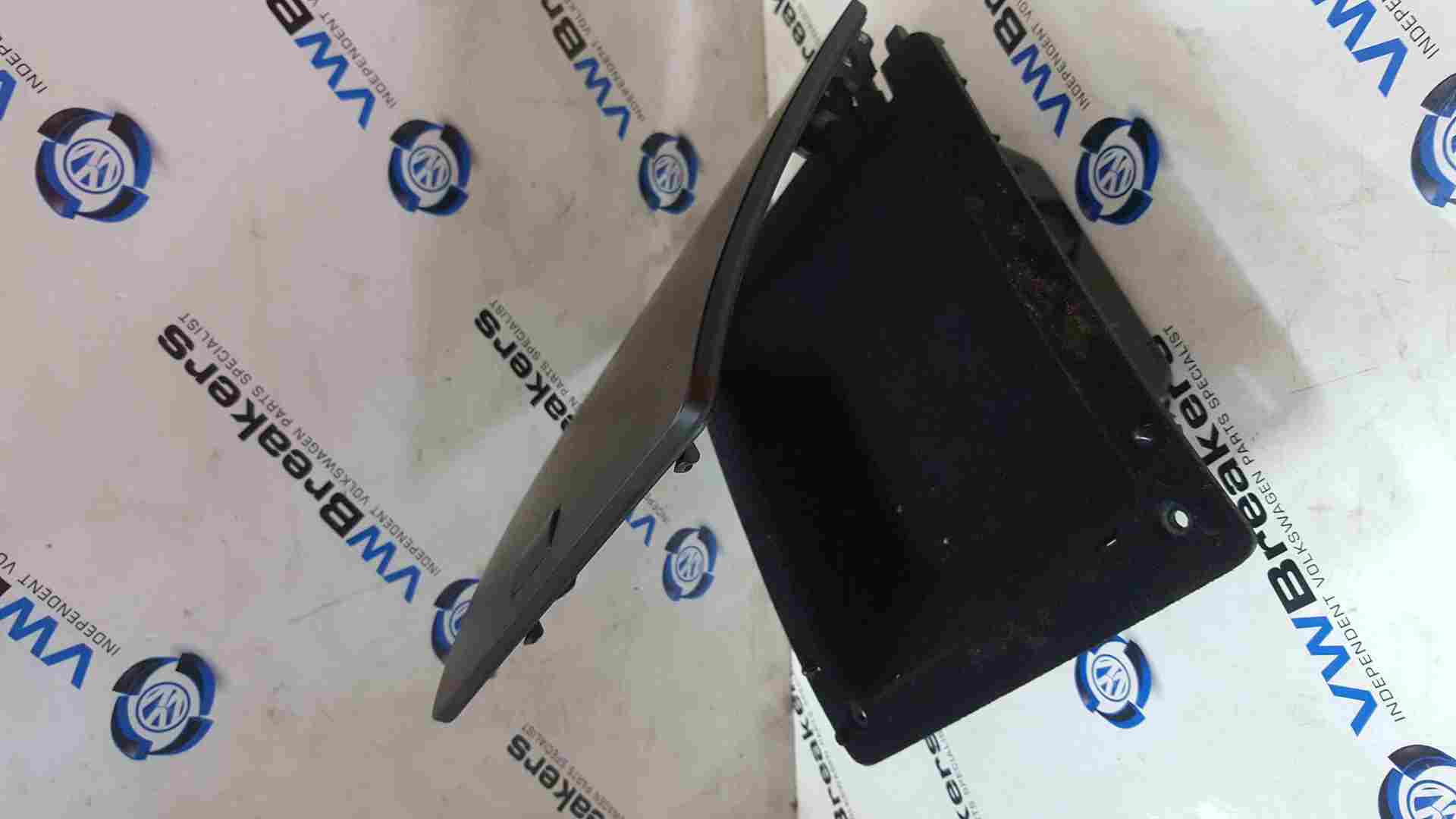 Volkswagen Touran 2006-2010 Dashboard Centre Console Storage ...