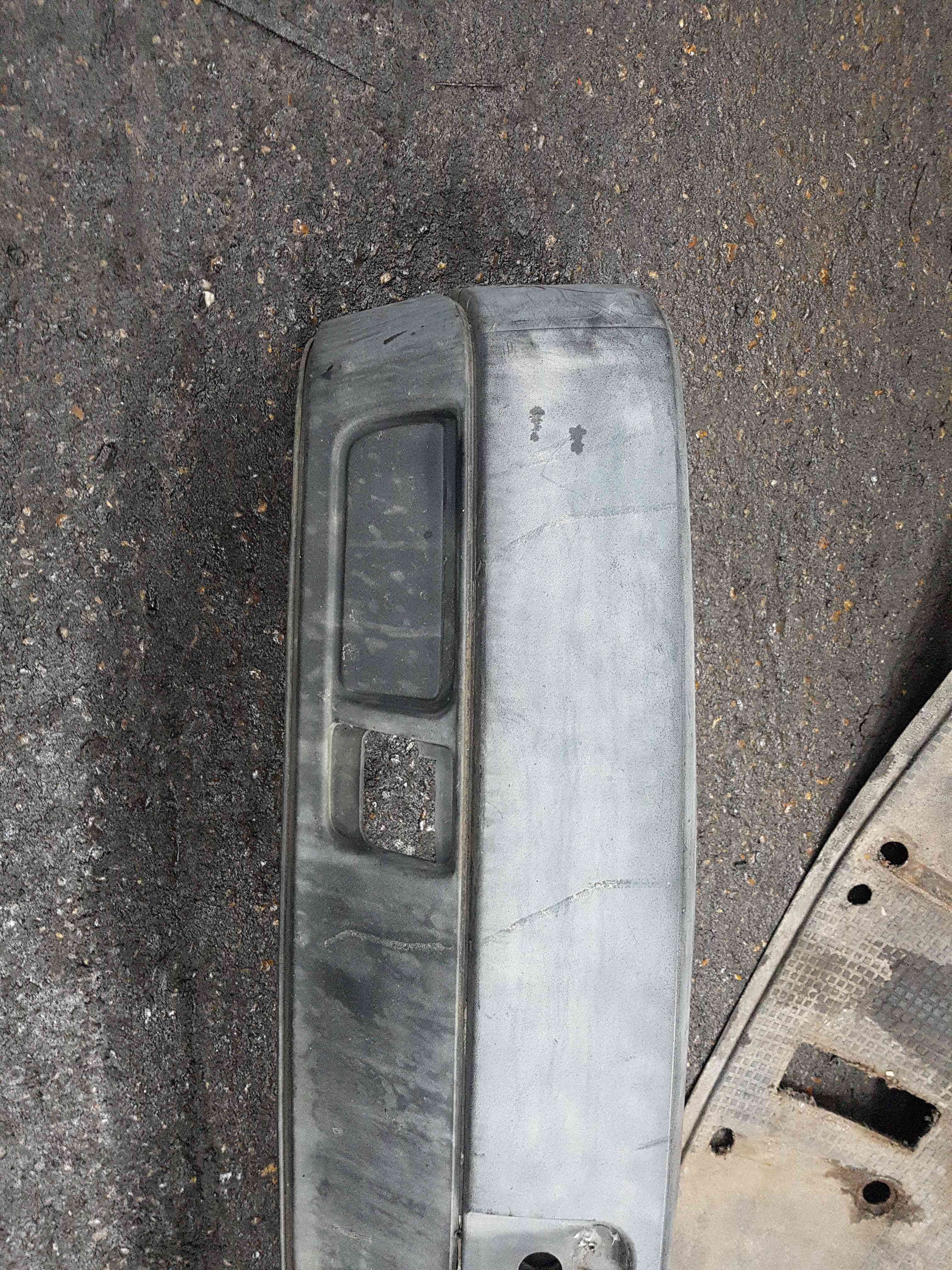 volkswagen transporter t4 1990-2004 front bumper plain black | VWBreakers