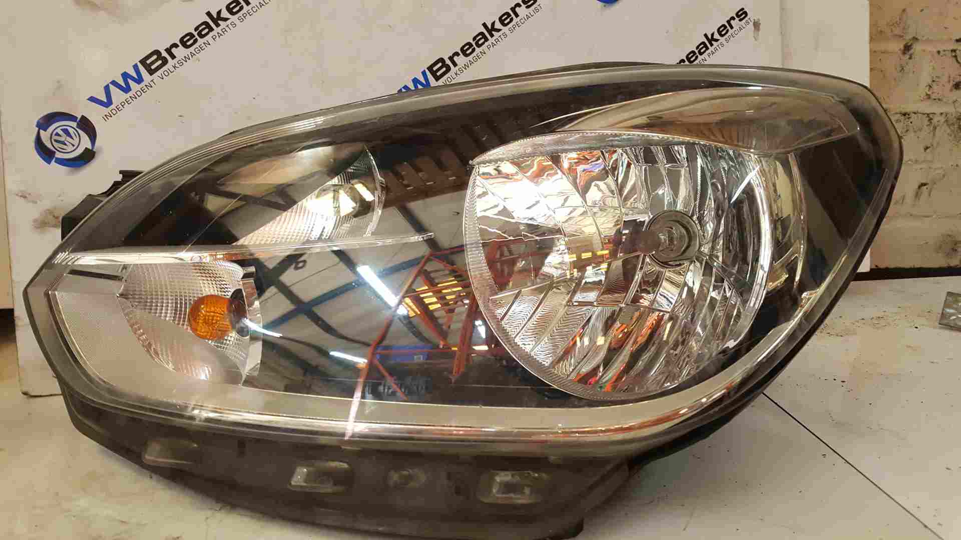 Volkswagen Up 2011-2017 Passenger NSF Front Headlight Lamp Missing Tabs ...