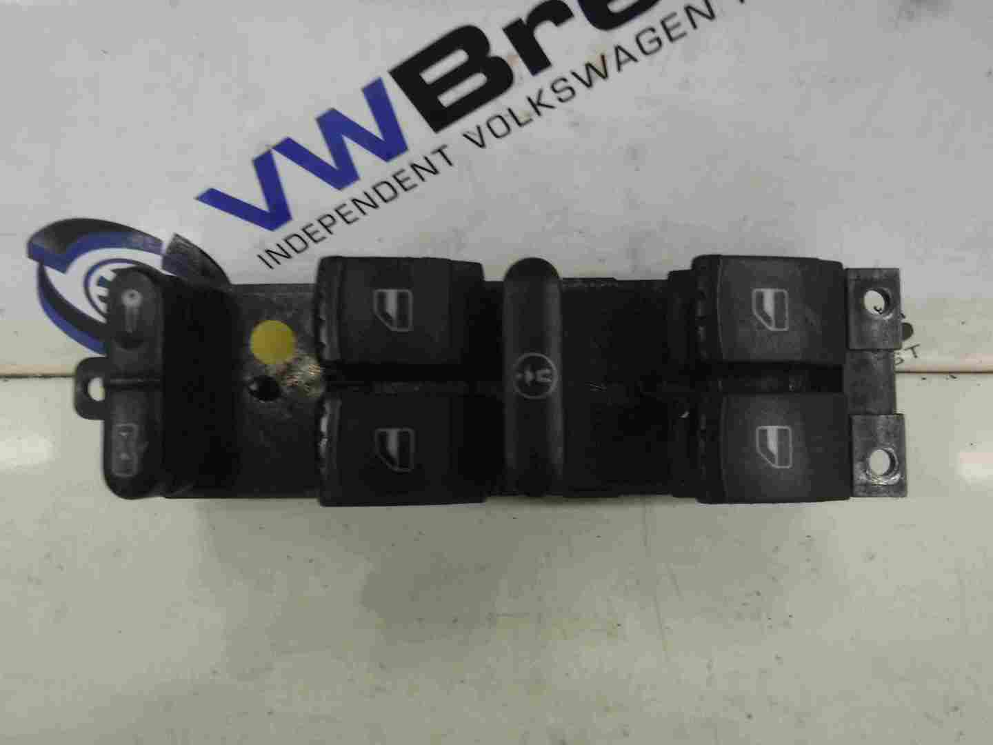 Volkswagen Passat 2001-2005 Drivers OSF Front Window Switches Panel ...